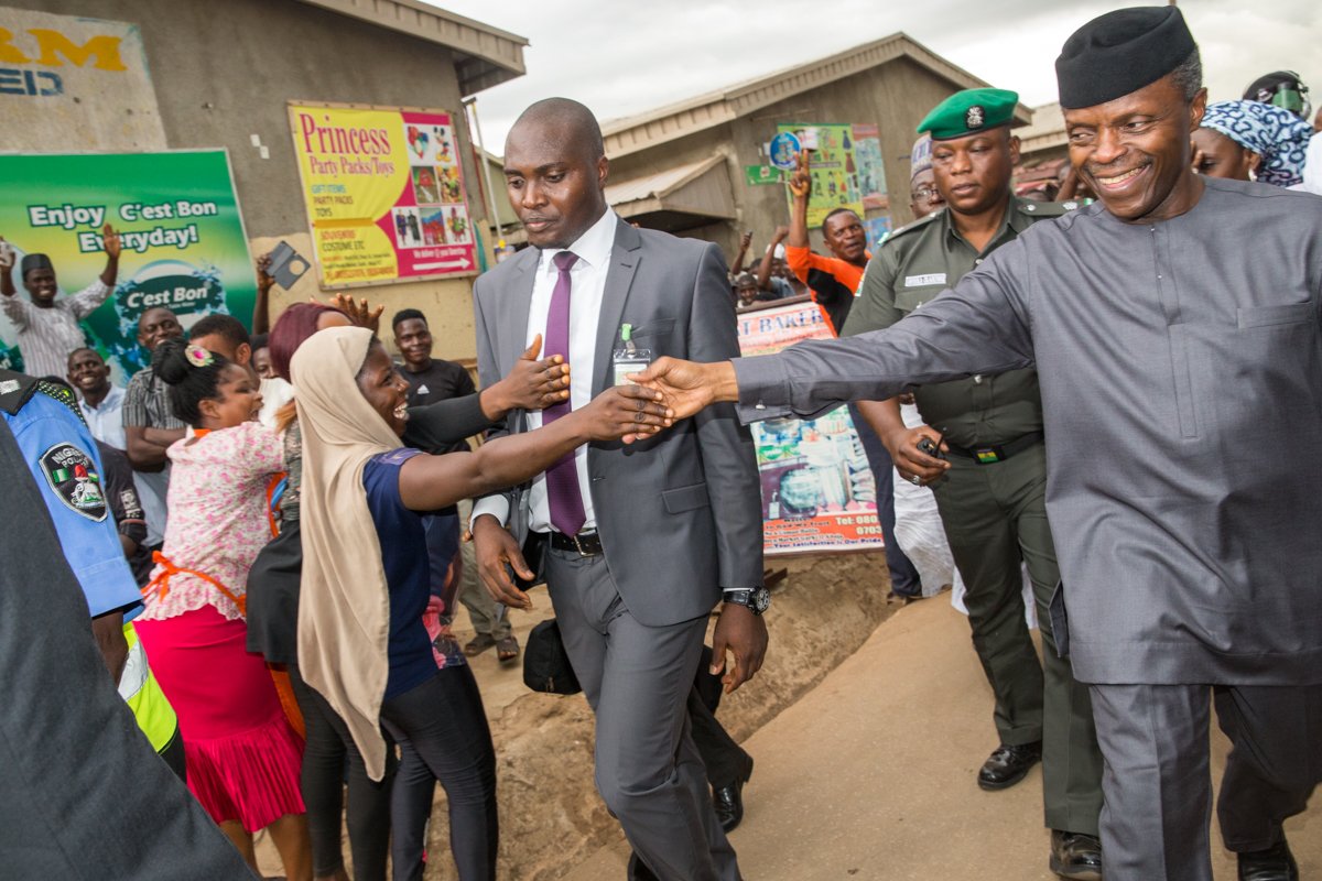 PHOTOS: Osinbajo Pays Surprise Visit to Garki Market | Business Post ...